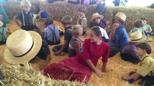12 things we could learn from Amish parents | Mom The Muse